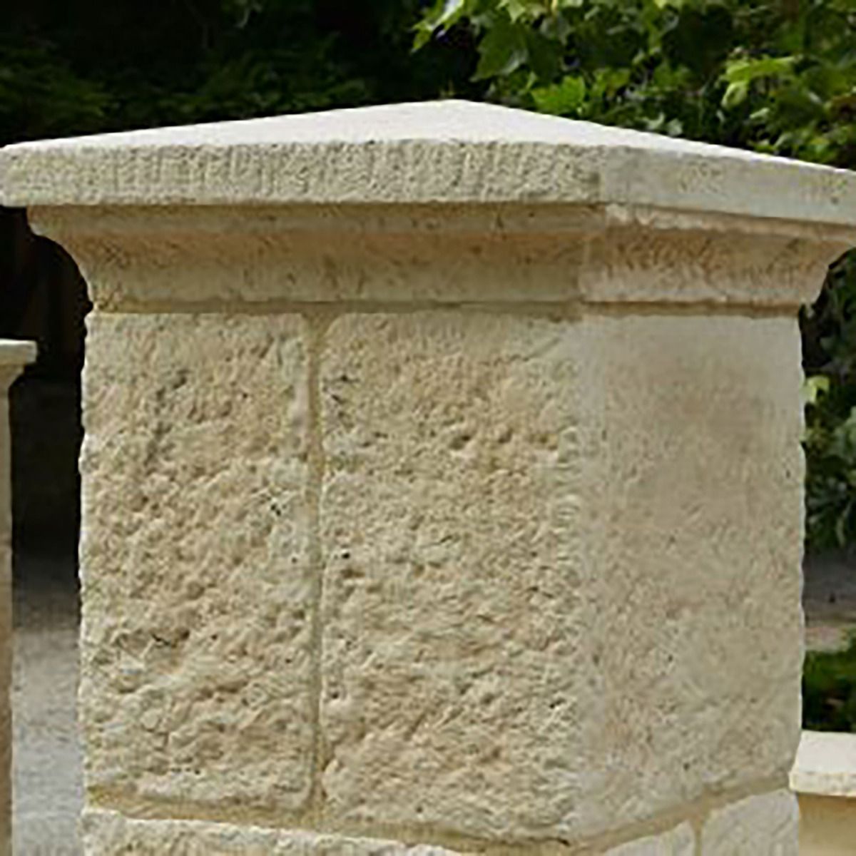 Pilier Orsol Bridoire | BENZ24